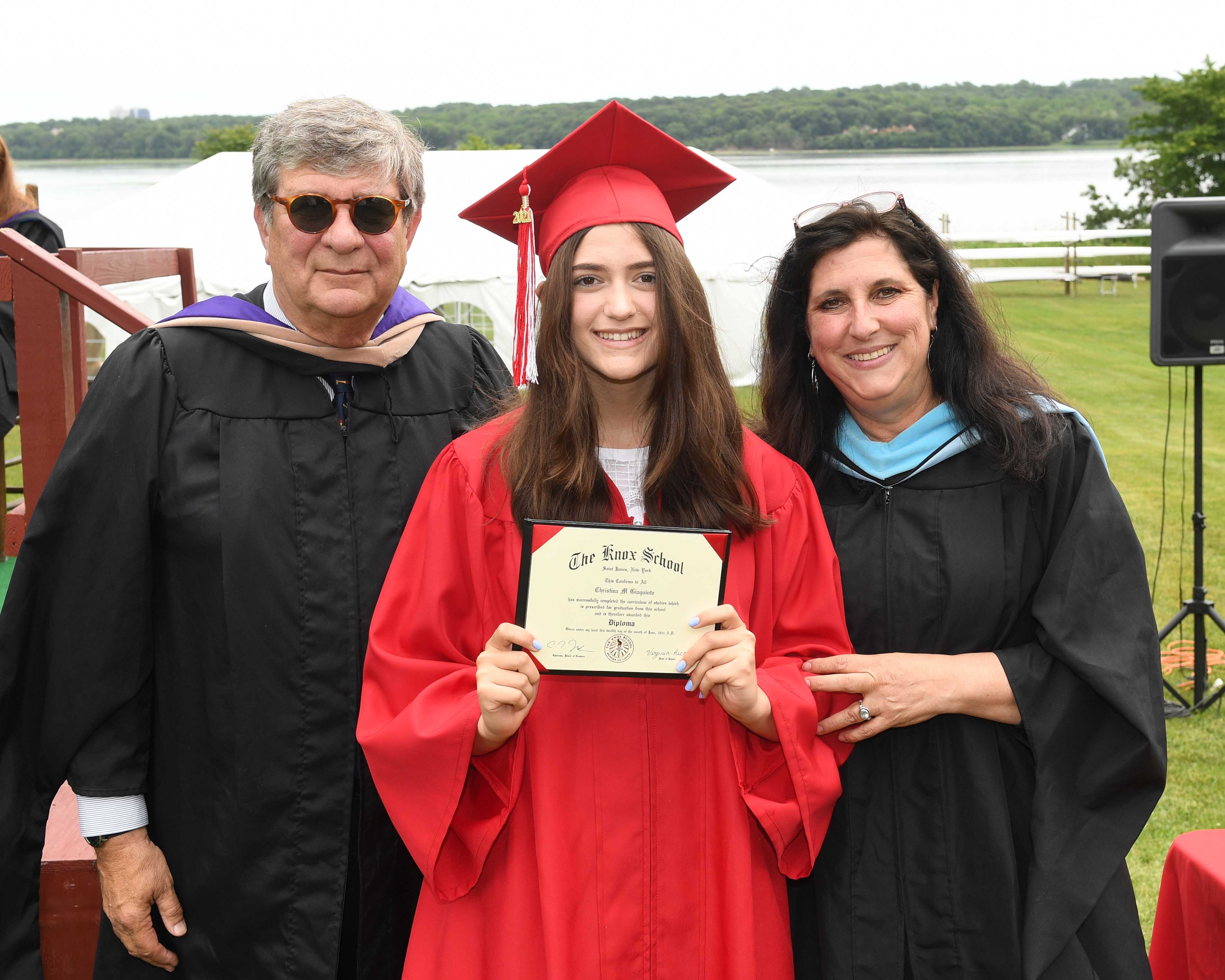 Commencement Image Gallery - The Knox School