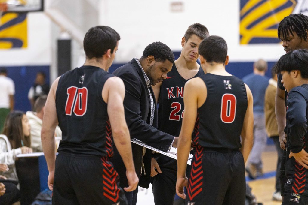 Boys Basketball - The Knox School