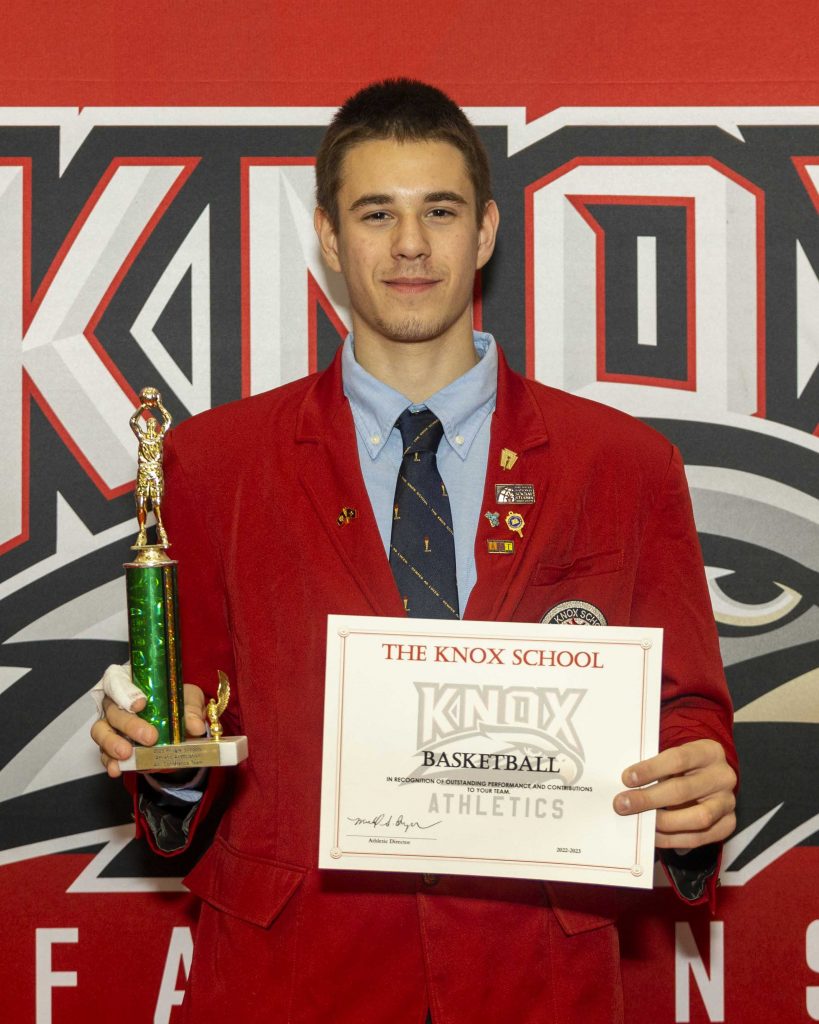 Boys Basketball - The Knox School